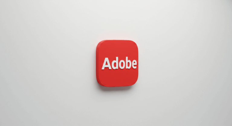 Adobe Expressの使い方完全ガイド！Canvaとの比較や料金も解説 - BAKEMAN (ベイクマン) | 投資の『なぜ』を資産に変える。